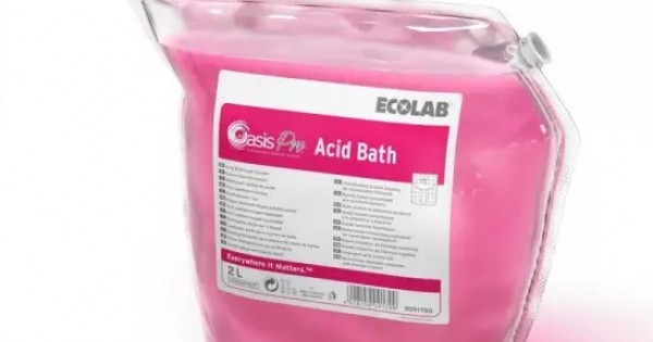 Detergent acid pentru zone sanitare, OASIS PRO ACID BATH, 2 L